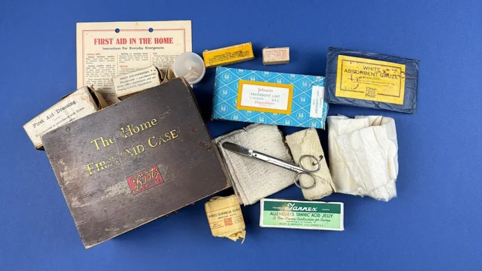 British “Home” First Aid Case by Boots – Pre-WW2 Domestic Medical Kit ...